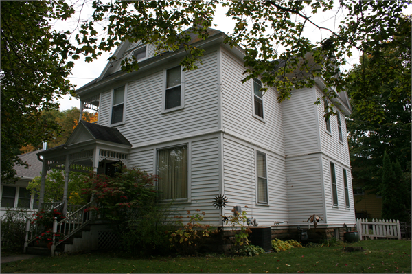 1104 WILSON AVE | Property Record | Wisconsin Historical Society